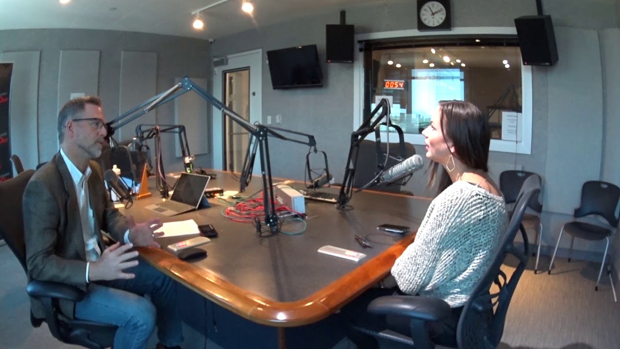 The Next Level Show - Rachel Sipperley, Rent My Wardrobe - YouTube