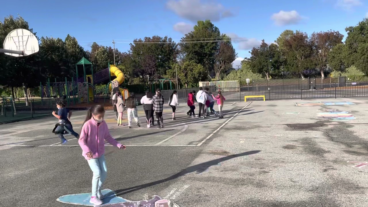 PBIS — Lining Up After Recess - YouTube