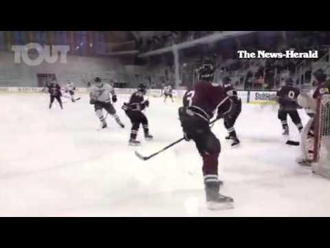 HOCKEY: SMCC wins a face off and puts one right through the 5 hole ...