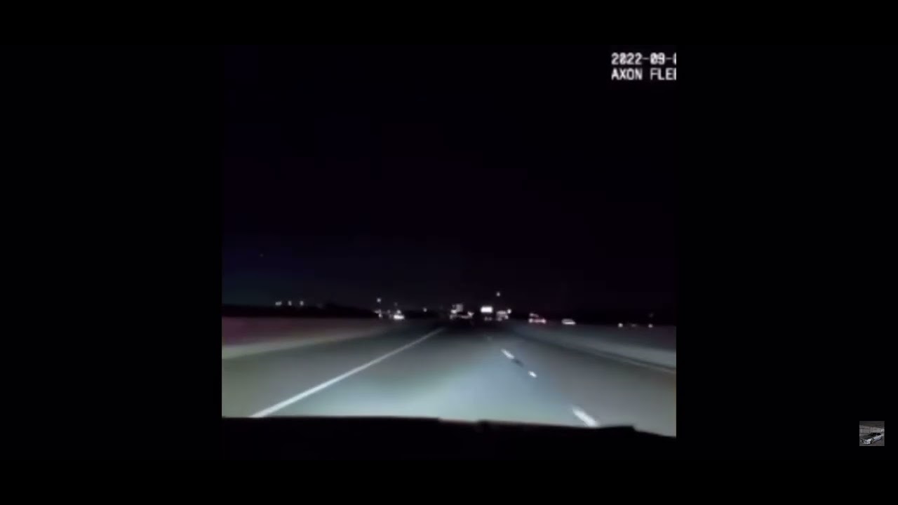C7 Corvette enters ghost mode and runs from cop 👮‍♀️ - YouTube