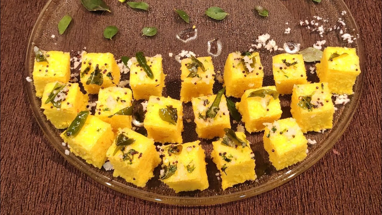 KHAMAND DHOKLA | Sneha's kitchen - YouTube