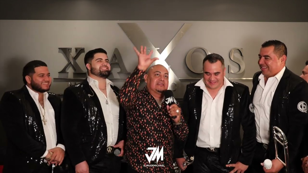 Banda Corona del Rey Festejando 15 Aniversario Entrevista - YouTube