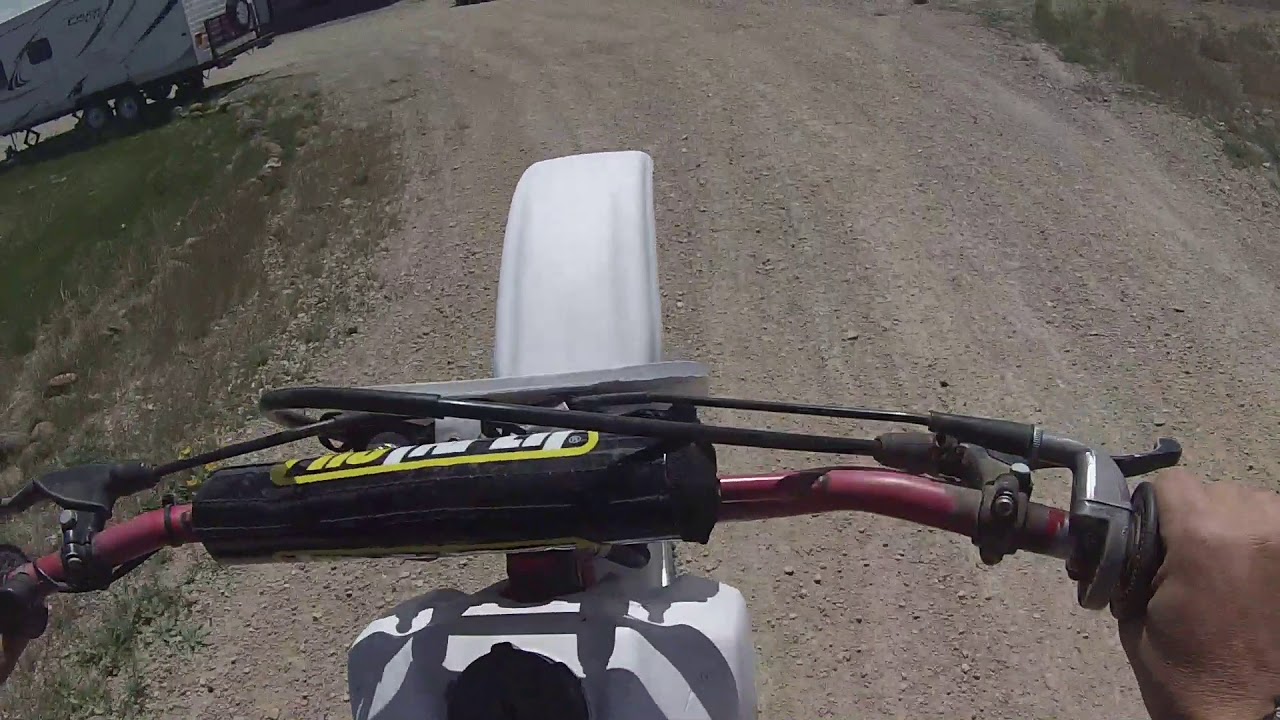1983 Honda XR200R - YouTube