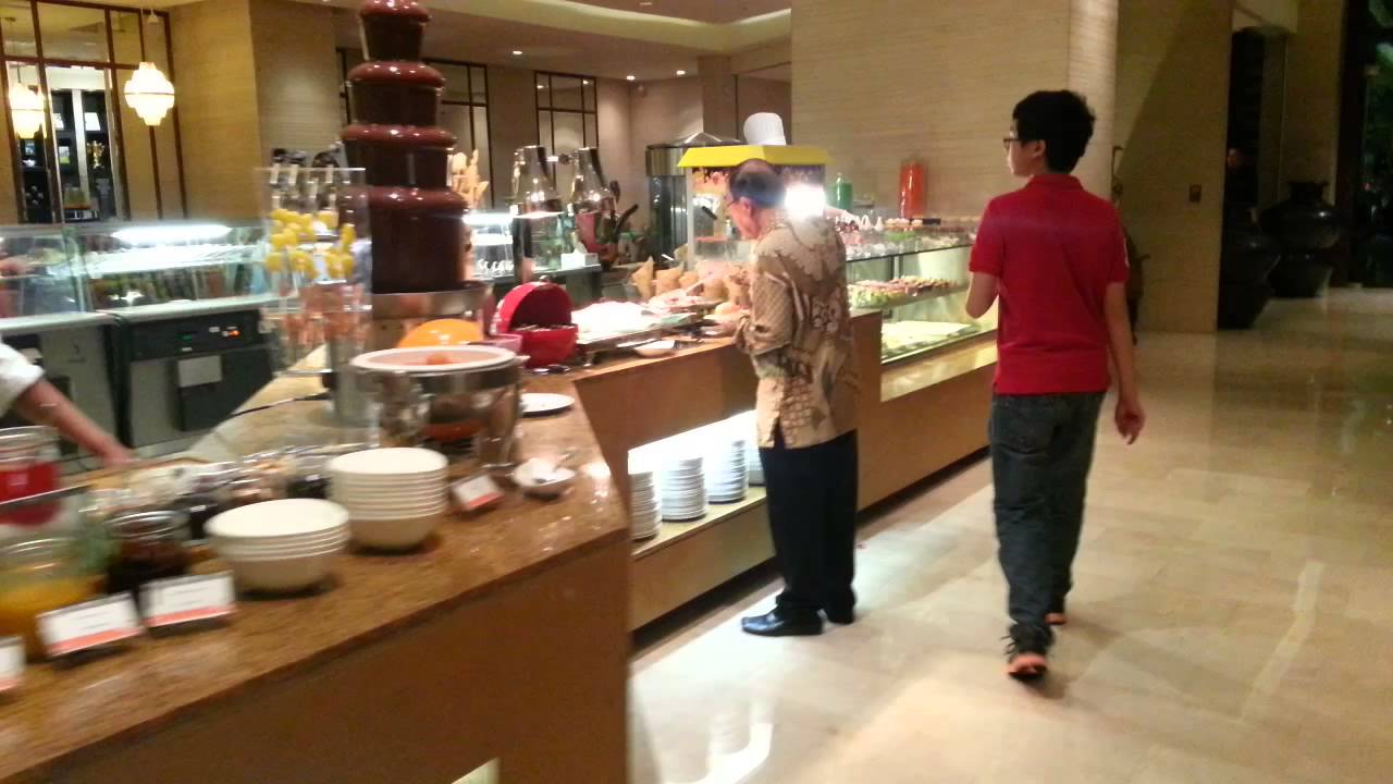 Satoo Restaurant, Shangrila Hotel Jakarta - YouTube