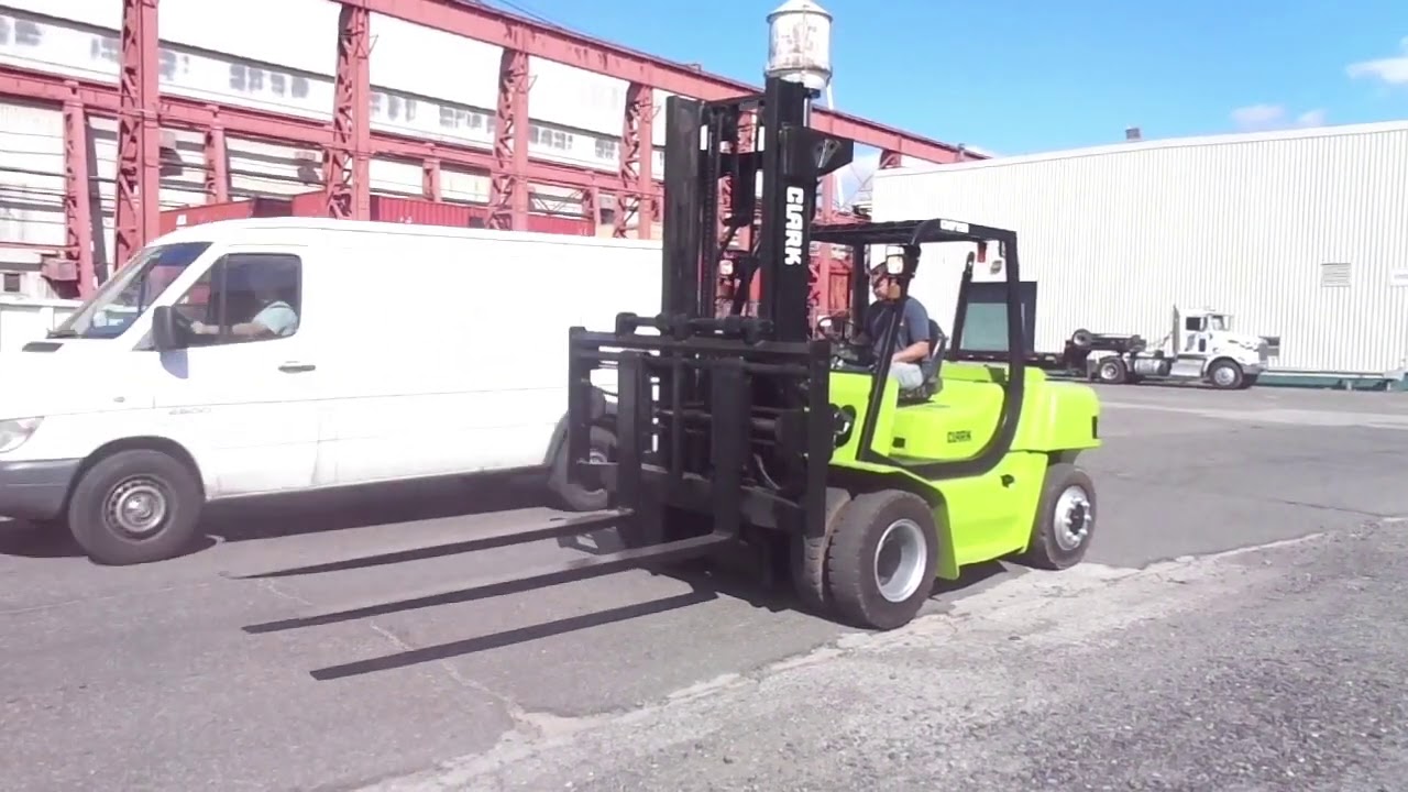 Clark CMP70D (0128) - YouTube