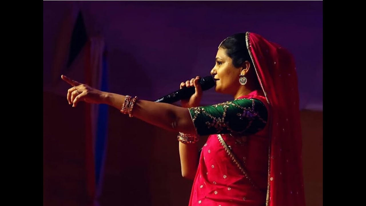 Deewana Tera Aaya || Siyana Pratishta Live Performance || Swetha Gandhi ...