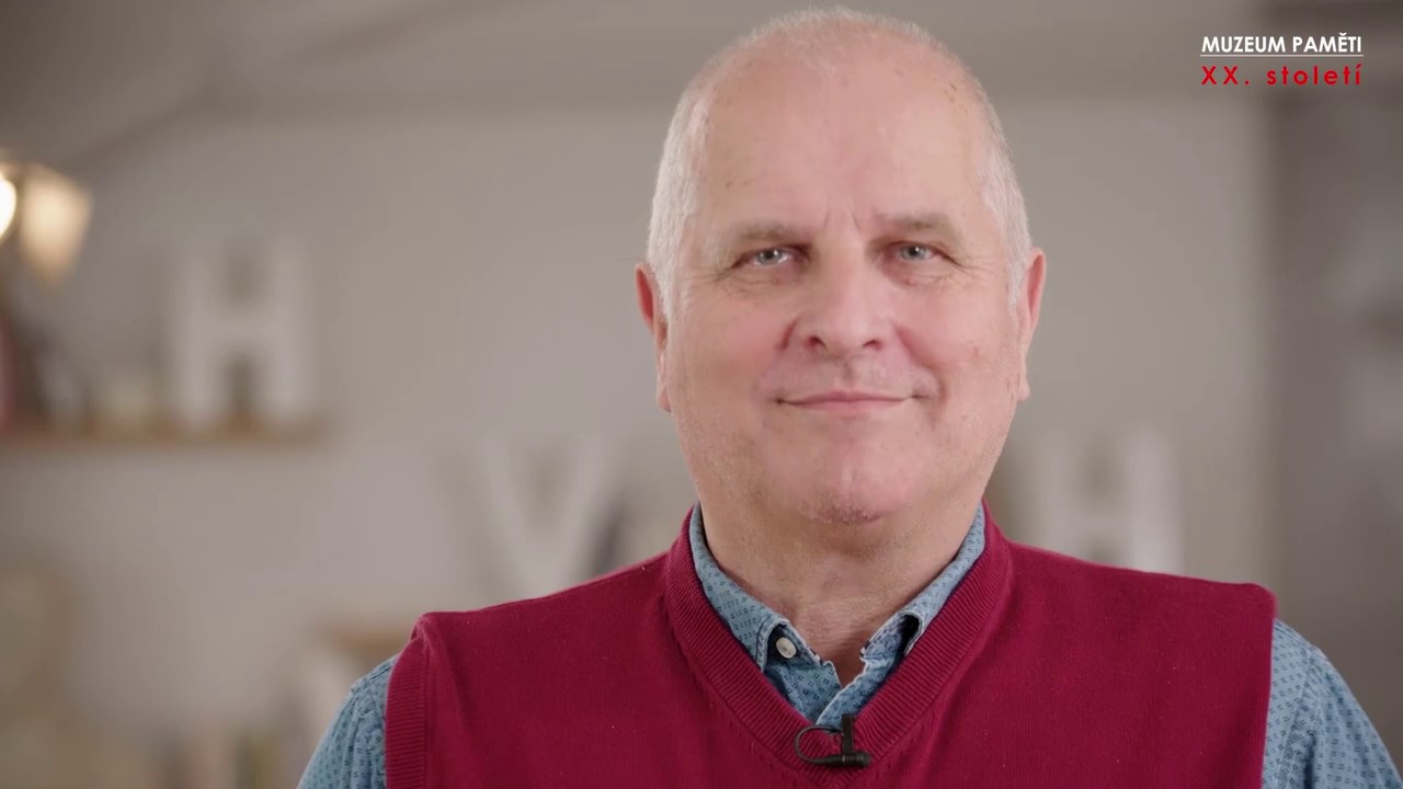 On-line diskuse KnVH: Maršál Koněv a 20. století - YouTube