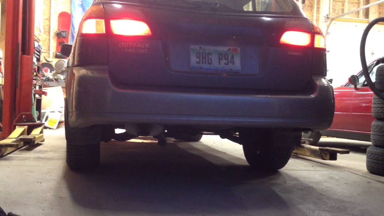 EZ30 H6 Outback, full exhaust - YouTube