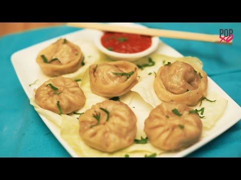 How To Make Veg Momos At Home - POPxo Food - YouTube