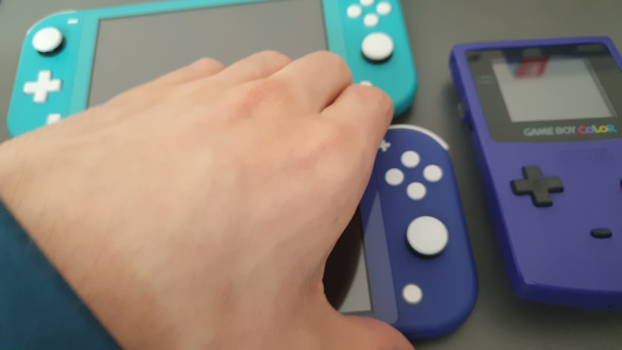 Nintendo Switch lite blue / purple new colour comparison with Gamecube ...