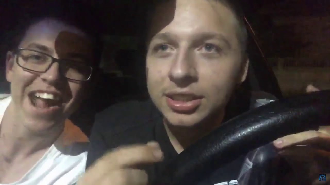 AMC II FACI DEDICATIE LU BOBO SI VINE POLITIA =))) - YouTube