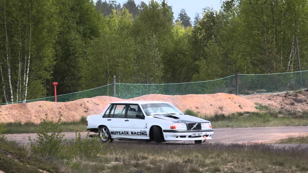 volvo 740 turbo drifting nutzack racing hultsfred drifttrack - YouTube