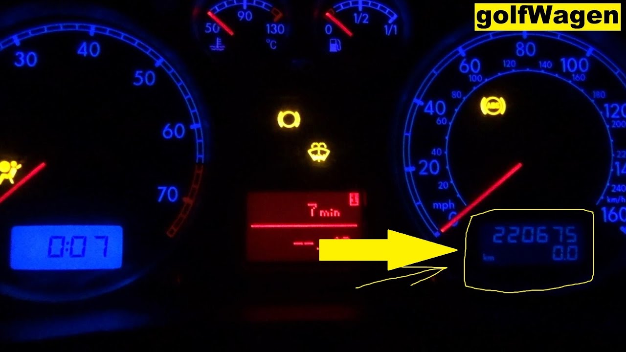 VW Golf 4 display color invert :( /the black foil must be removed from ...