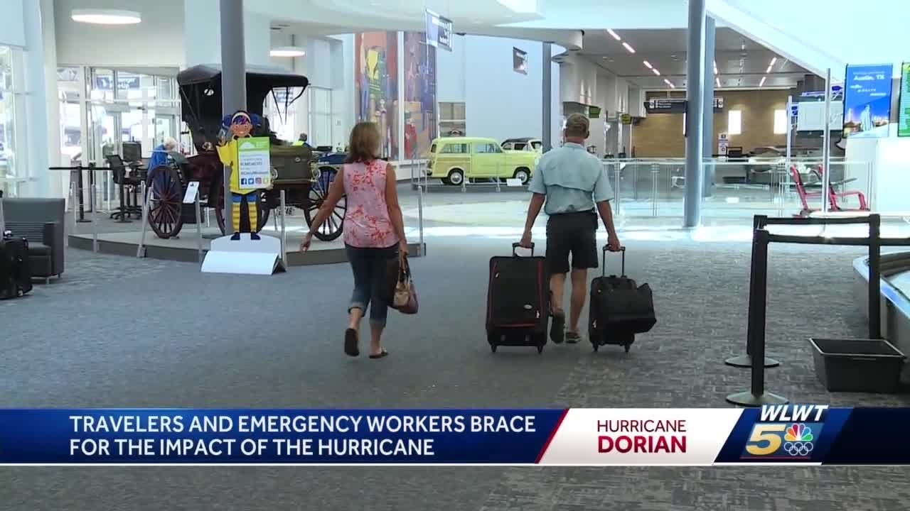 Travelers, emergency workers brace for impact of Hurricane Dorian - YouTube