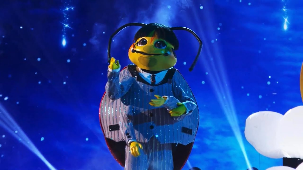 The top 10 yellow masked singers - YouTube