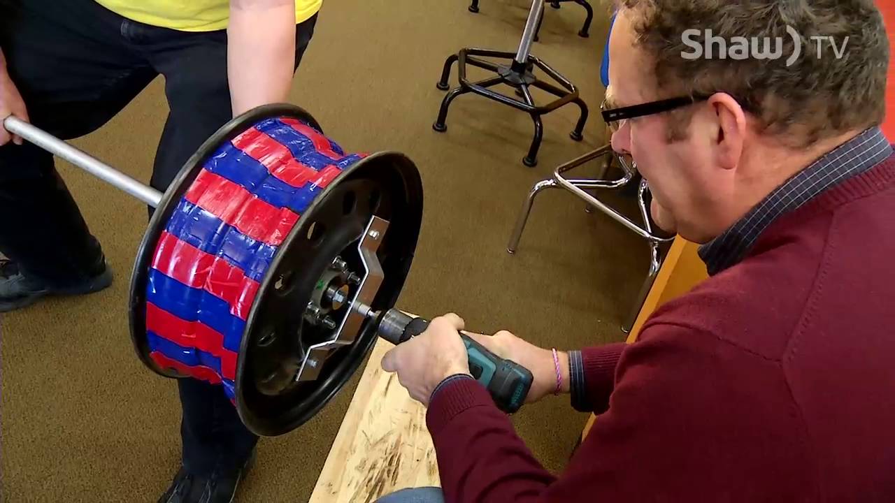 Extreme Physics - Heavy Lift with One Hand - YouTube