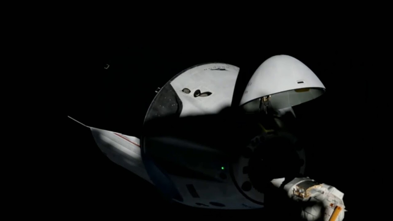 SpaceX Crew Dragon Docking 31 May 2020 - YouTube