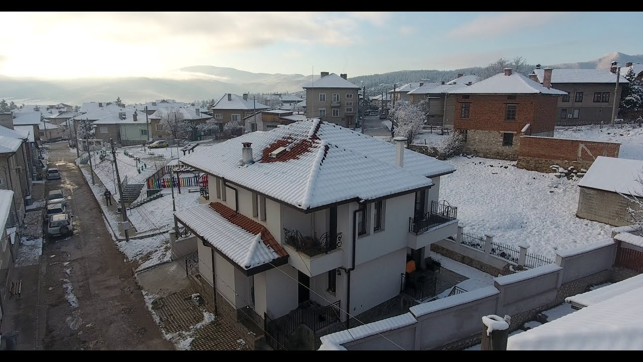Velingrad in winter, aerial drone view - YouTube