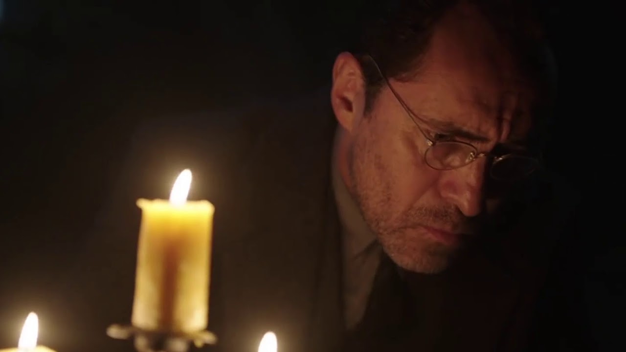 La Monja (2018) - Escena Pesadilla (español latino) - YouTube