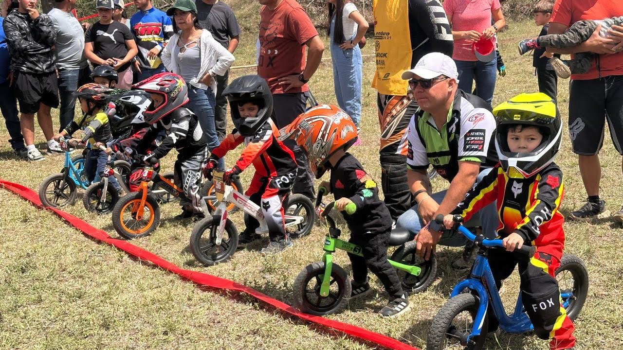 Fun Kids y Cross Country Las Tres Horas 1/6/2025 - YouTube