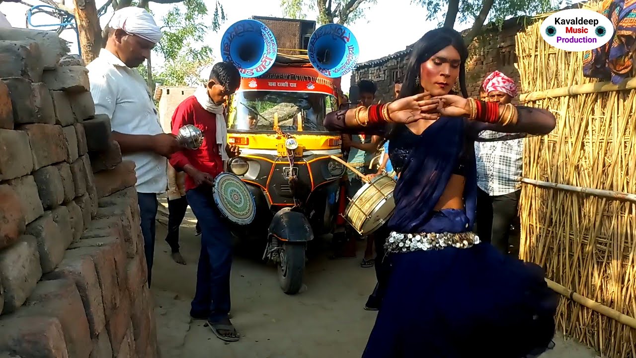very fast Play Nagin Dhun || Band baja dance - YouTube