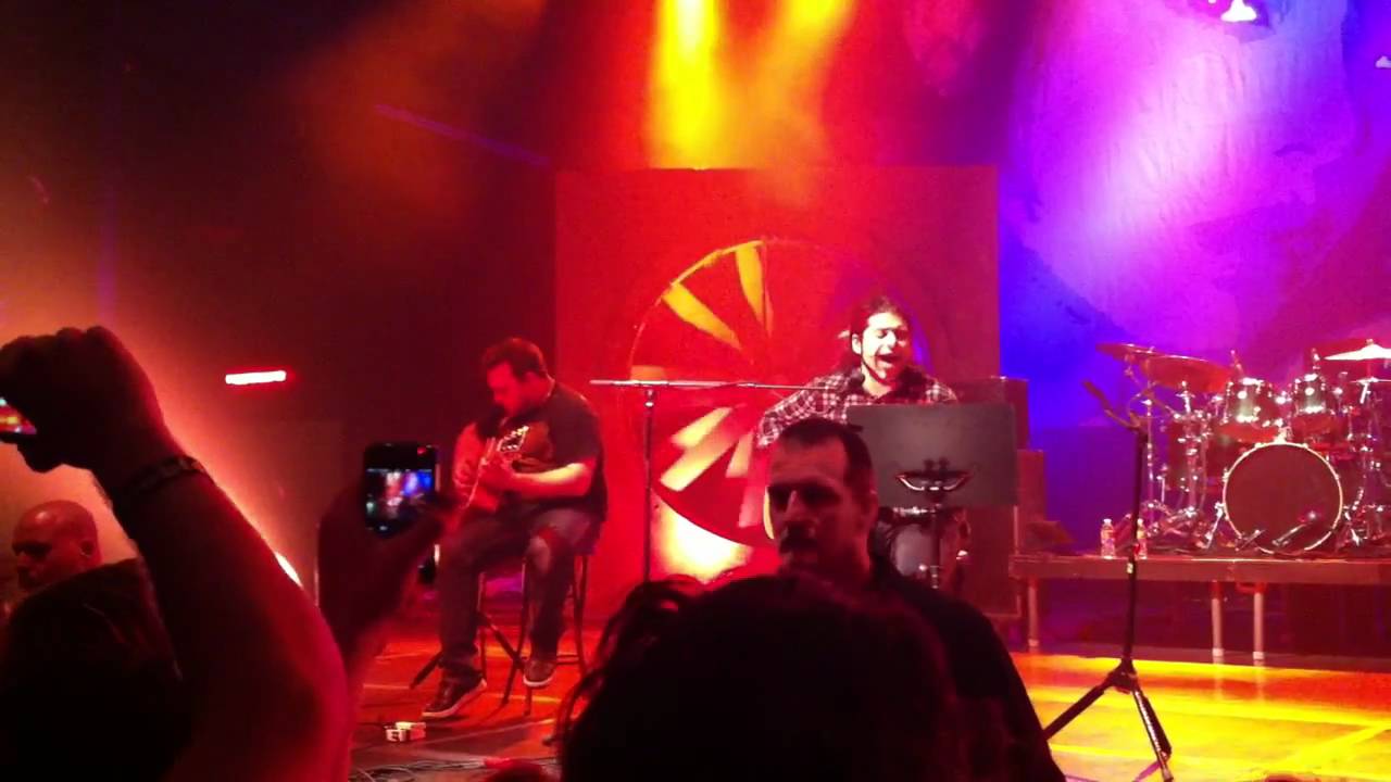 Coheed & Cambria - Elf Tower New Mexico Acoustic Live - SSTB 2011 - YouTube