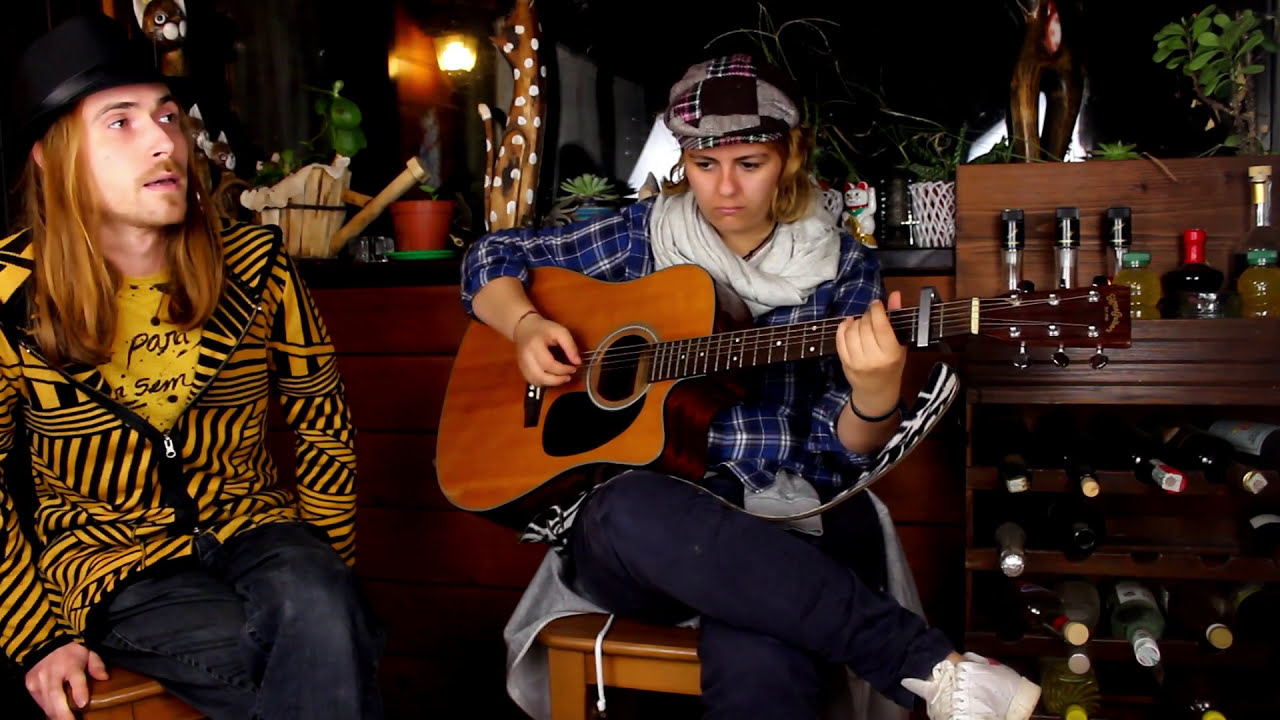 Marco Puggini - E' già estate (Live) - YouTube