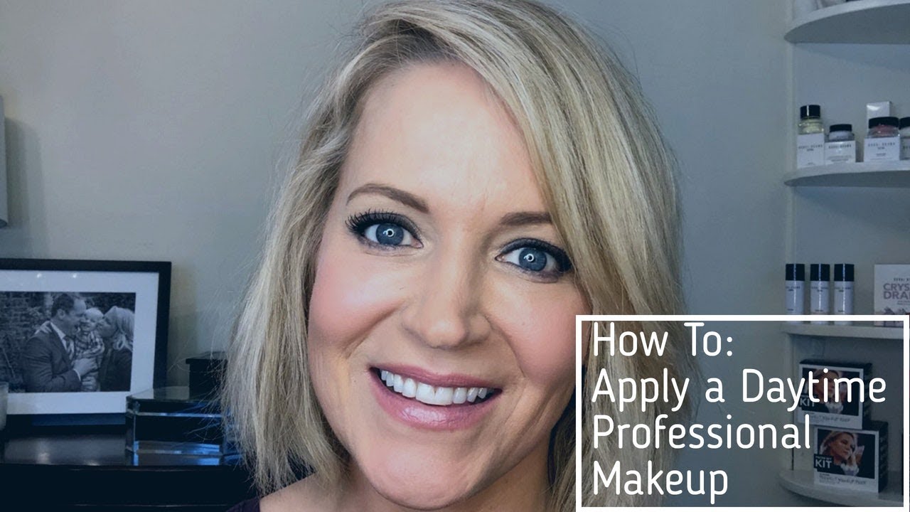 How To: Do A Daytime Professional Makeup - YouTube