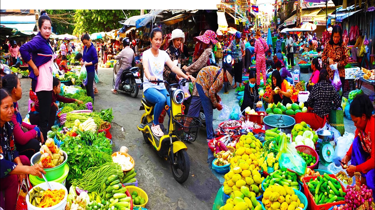 Cambodian Fresh Market Food - Walking tour explore Khmer Traditional ...