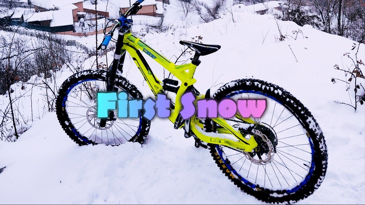 First Snow - Bike Vlog - YouTube