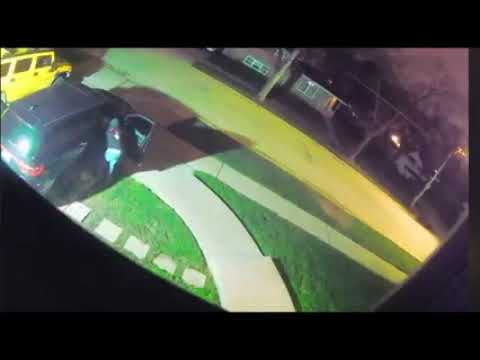 Dodge Durango stolen out of driveway - YouTube