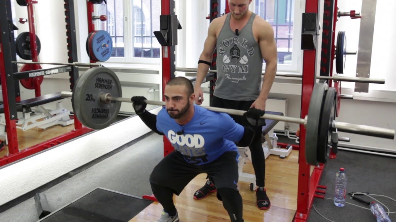 MMA Fighter vs. Natural Bodybuilder - Muskelaufbau Training KARL-ESS ...