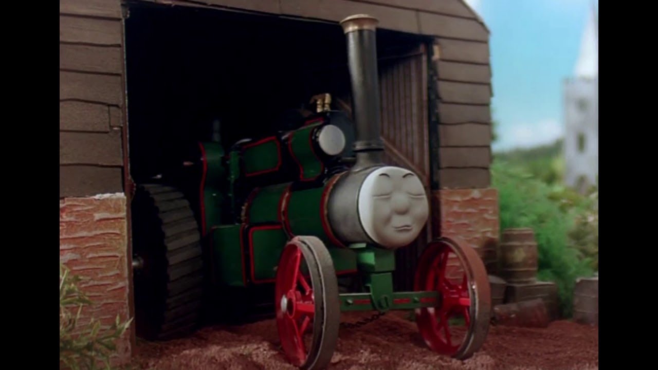 Trevor the racing traction engine - YouTube