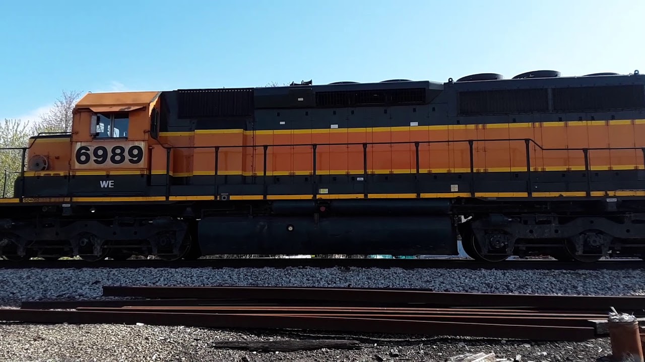 W&le 6989 idling - YouTube