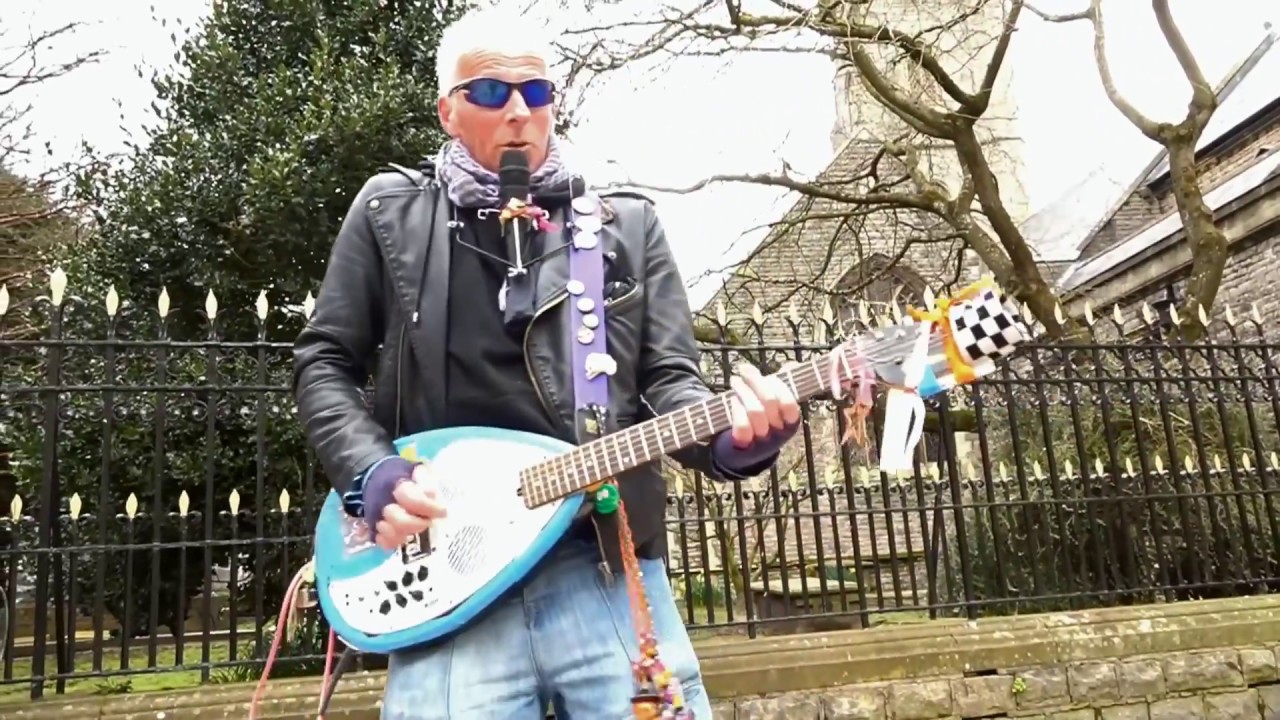 Robin Benson - Not The Only Clown In The Village - YouTube