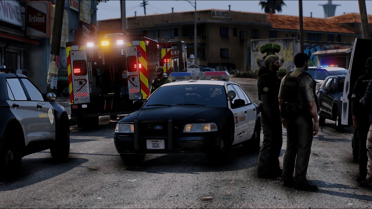 FiveM LEO RP | Day 1 - Panic Button! (TSDOJ - GTA 5 RP) - YouTube