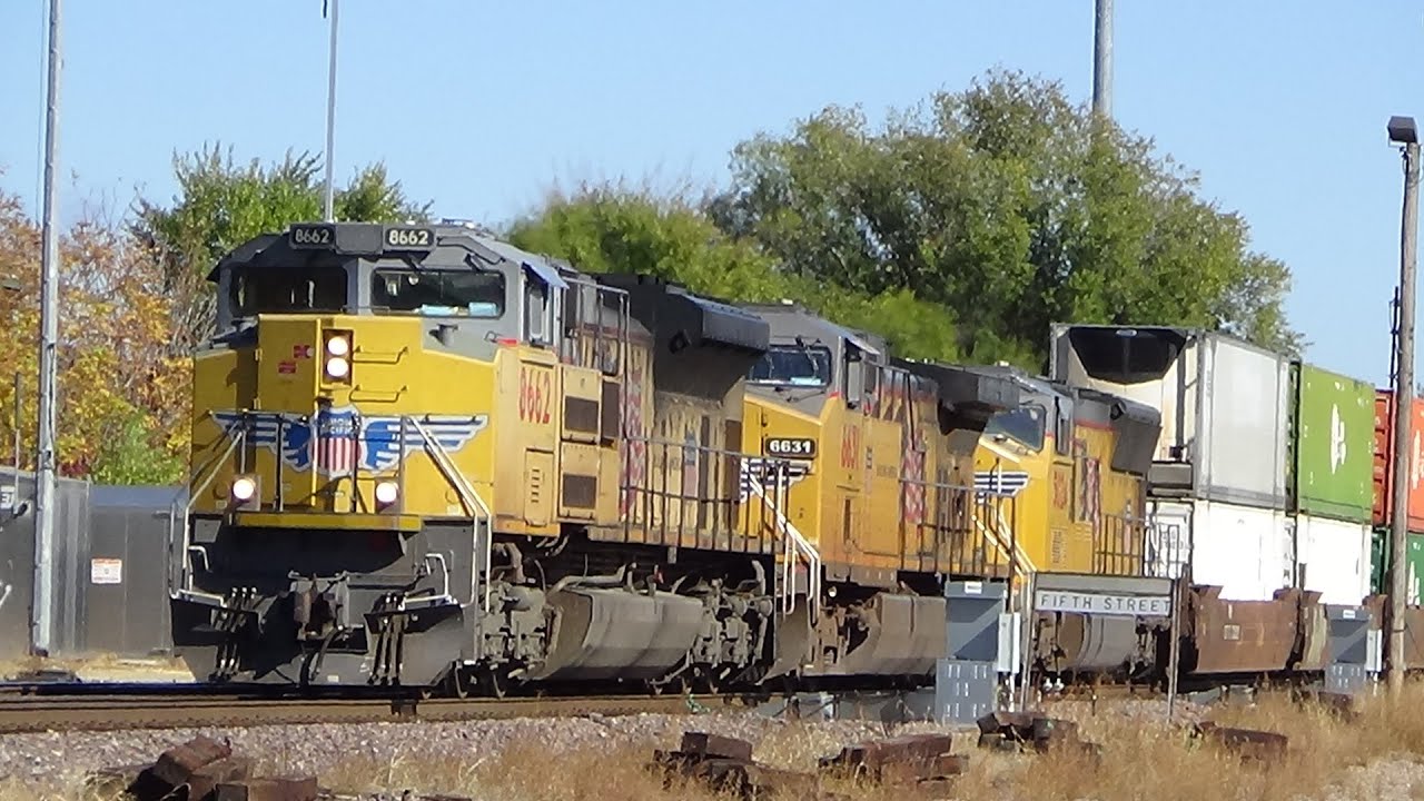 UP Fifth Street 5 trains Chicago Council Bluffs North Platte Proviso ...