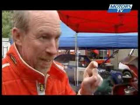 Phil Collins crashes his Ford Escort MkII RPM - YouTube
