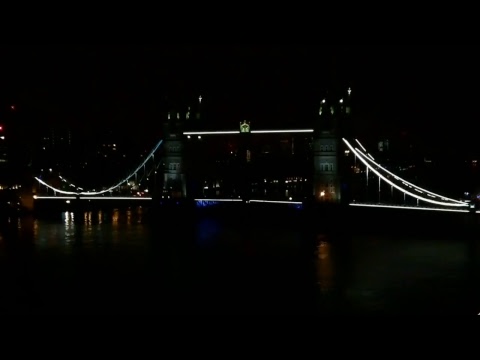 London Bridge live cam - YouTube