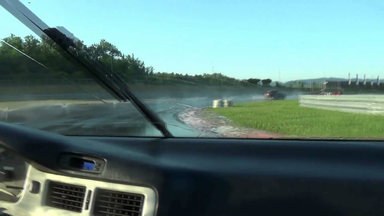 Toyota MR2 V6 1MZ-FE am Wachauring - YouTube