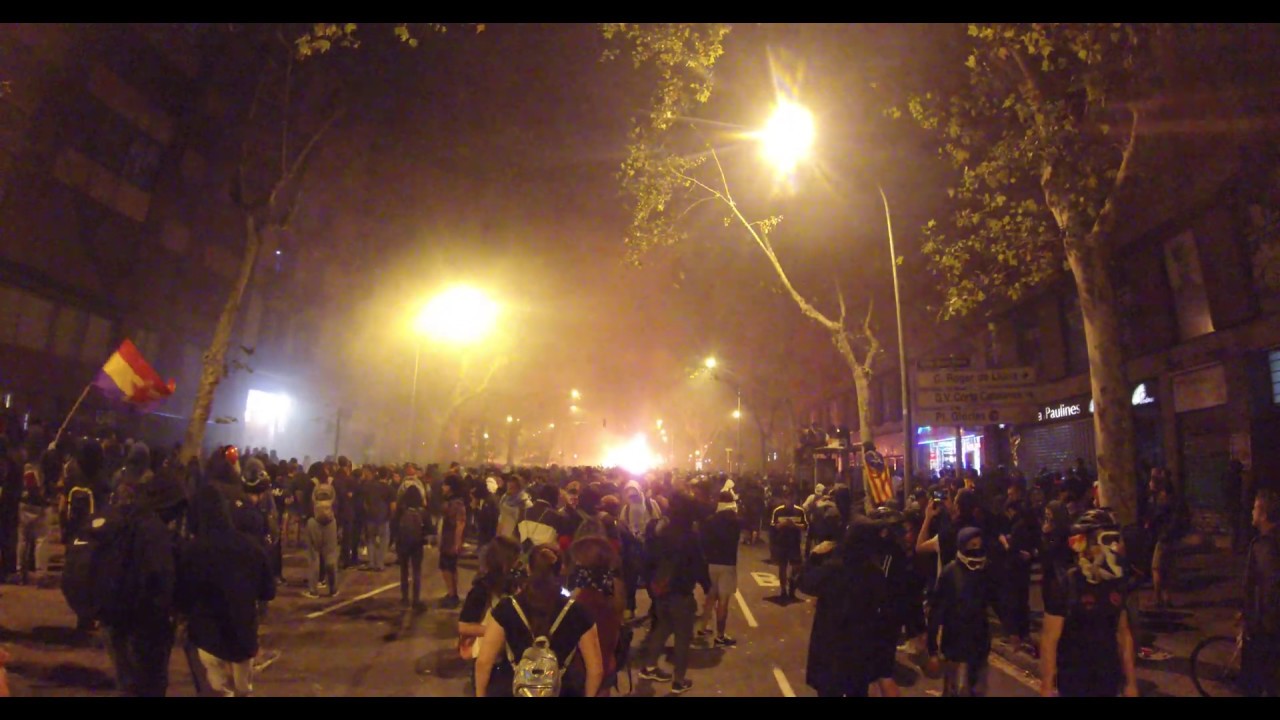 Barcelona in fire 2019 - YouTube