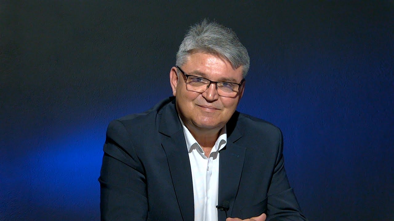 Αυτό είναι το πολιτικό κίνημα ΝΙΚΗ! Ο Δάσκαλος Δημήτρης Νατσιός απαντά ...