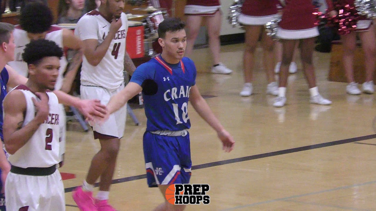 Madison La Follette holds off Janesville Craig - YouTube