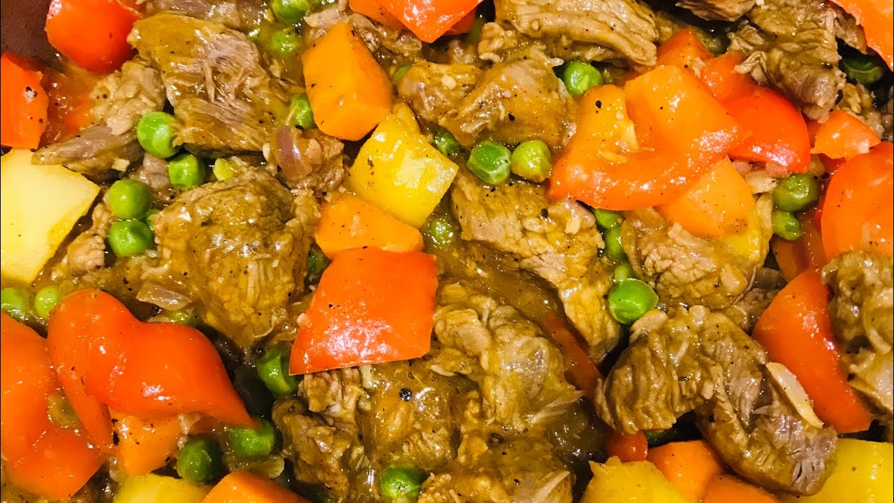 BEEF WITH VEGETABLES |CALDERETA - YouTube