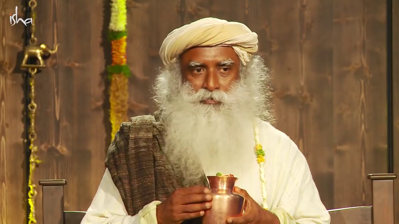 Sadhguru-5 Tips to Naturally Cleanse Your Body at Home - YouTube