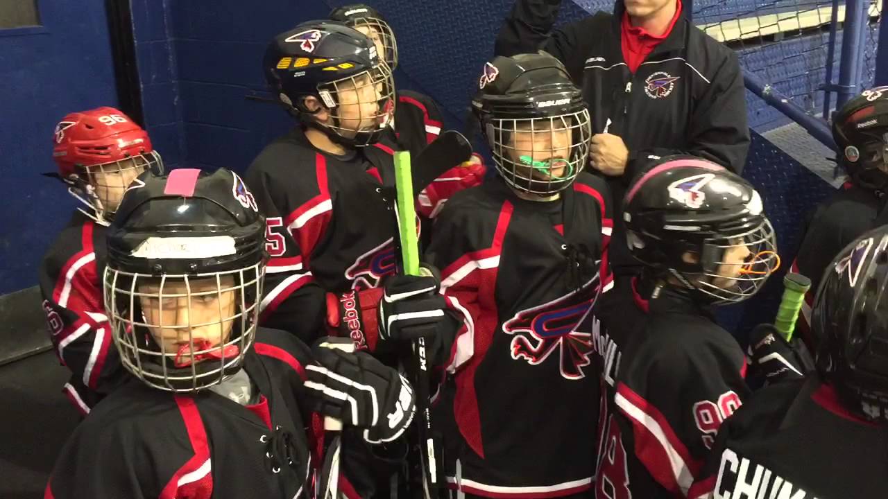 Chesterfield Falcons Squirt Gold heading out - YouTube