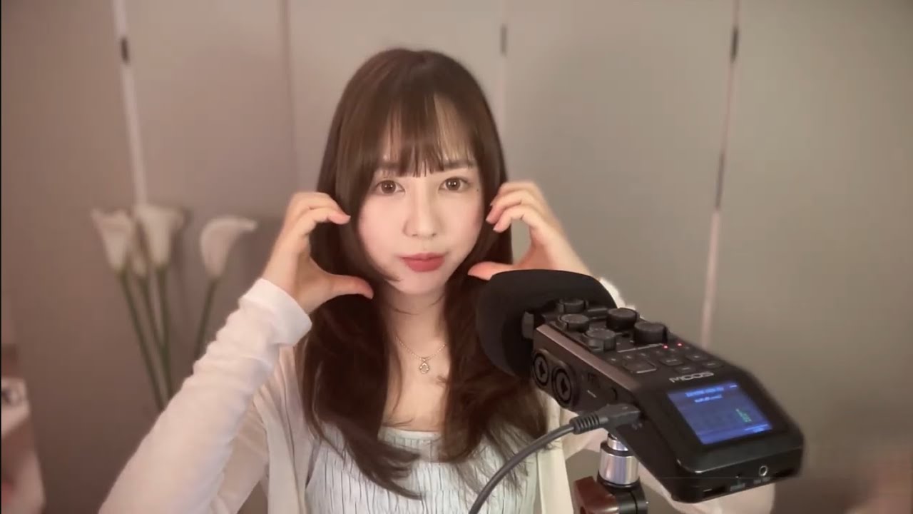 Noah's first asmr live!🍀 - YouTube