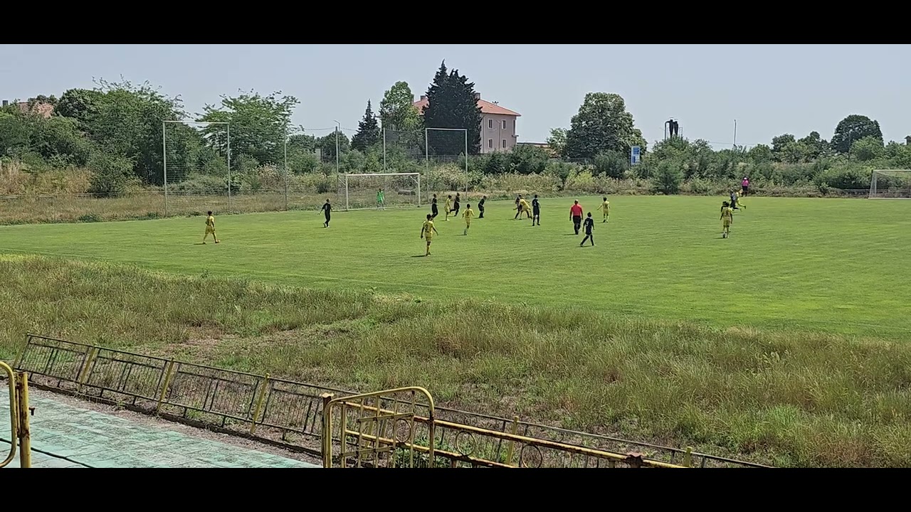 UTMOST BLACK-SEA NESEBAR: FC ZIMBRU vs MOLOD - YouTube