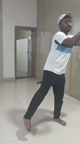 Mummy dance 3 - YouTube