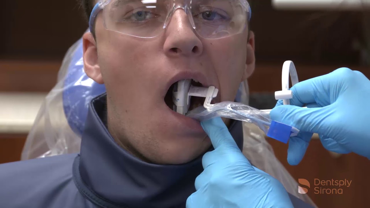 RINN Uni-Grip 360 Premolar Bitewing Placement | Dentsply Sirona - YouTube